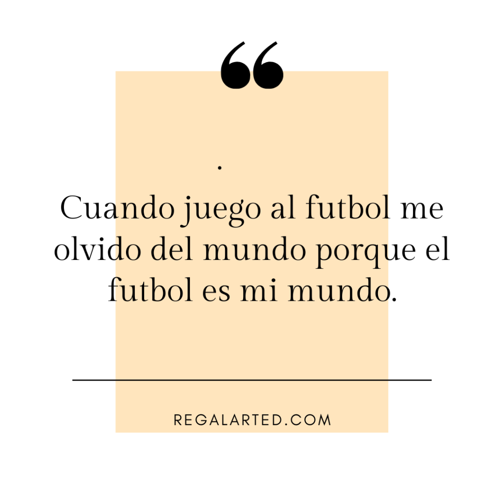 Frases para Fotos Jugando al Futbol - Frases Cumple